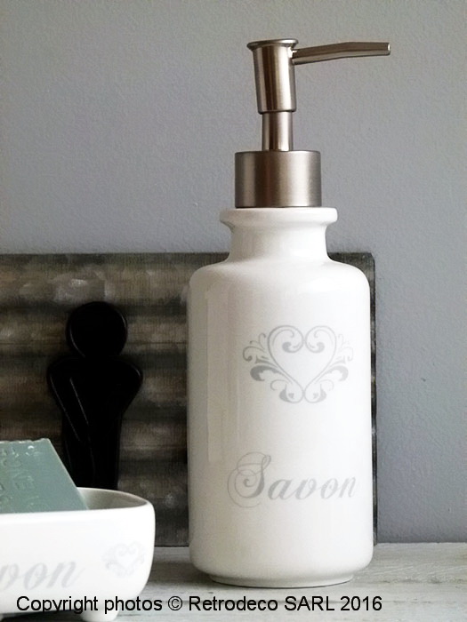 Pousse-mousse céramique coeur gris déco cosy Antic Line | Retrodeco.fr
