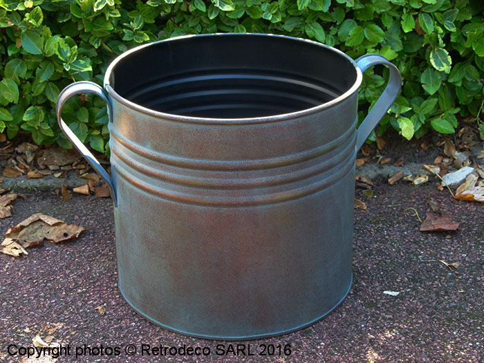 Jardinière ronde métal patine vert de gris MM Tobs | Retrodeco.fr
